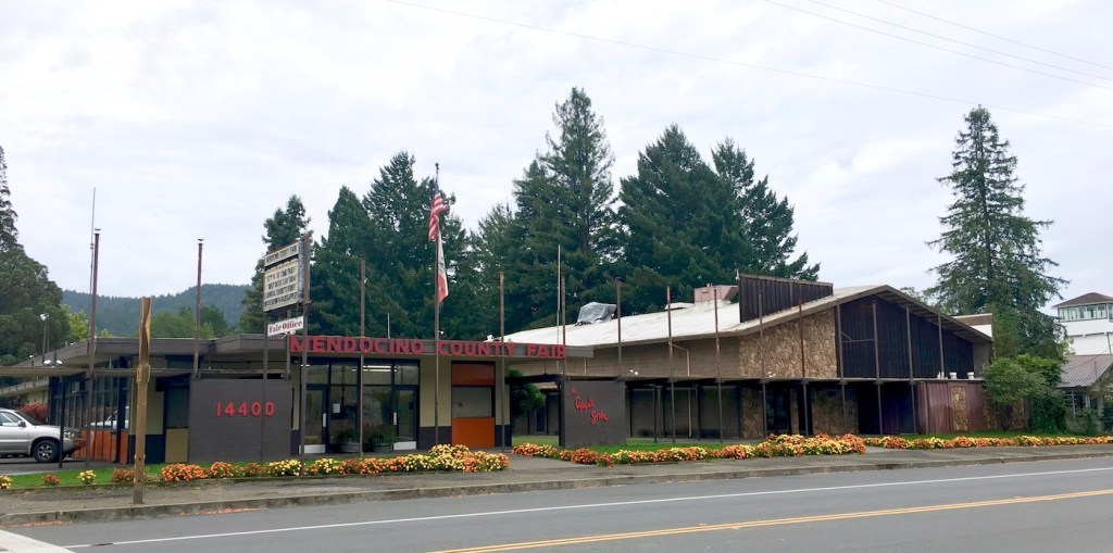 Bahl Hornin’ (Good drinking) in Anderson Valley, California – Westward ...